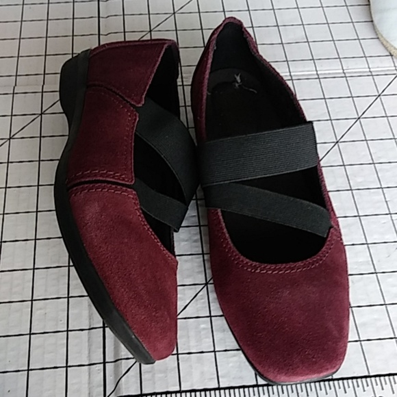 Clarks | Shoes | Clarks Purple Suede Leather Flats | Poshmark